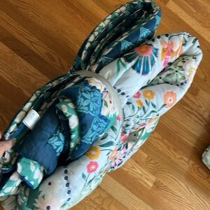 Anthropologie | Bedding | Anthropologie Theodora Posy Handcrafted Quilt ...